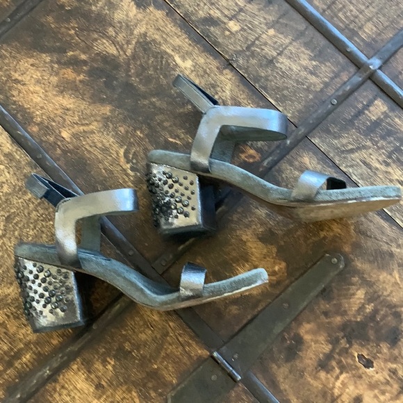 Calleen Cordero | Shoes | Calleen Cordero Pia Nita Studded Heel Sz 65 ...